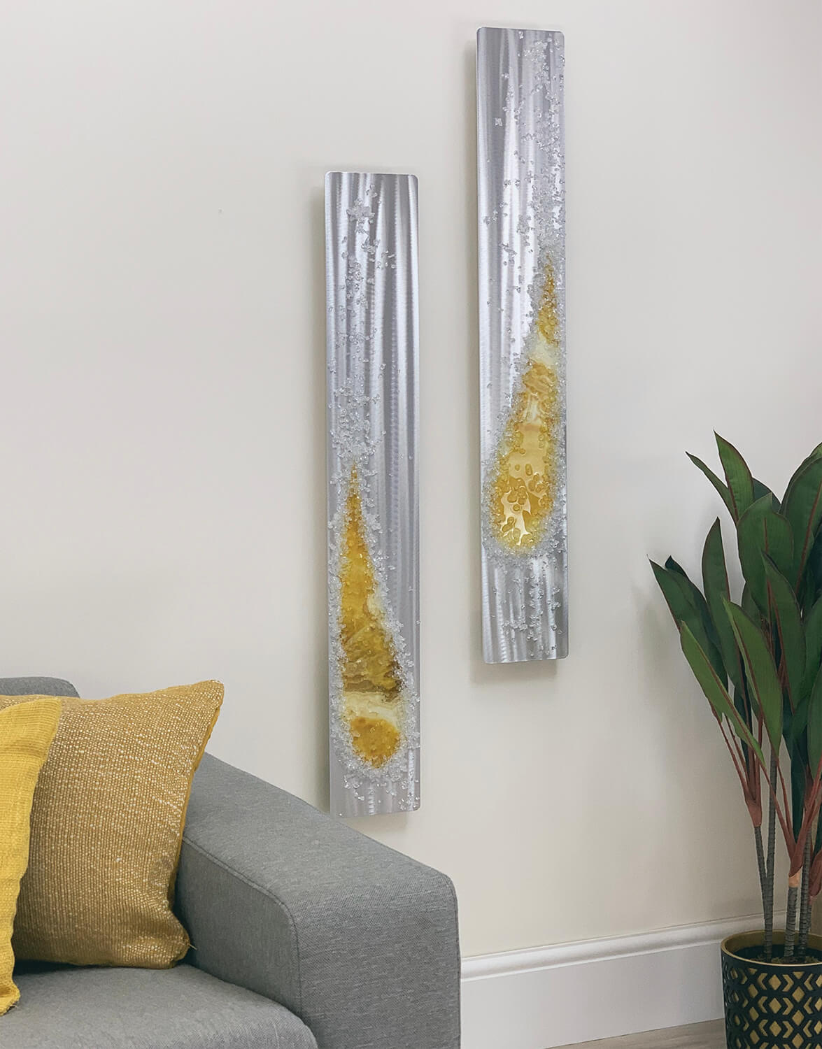 Angel Tears Crystal Glass Set, Mustard - Silver Wall Art, Contemporary ...